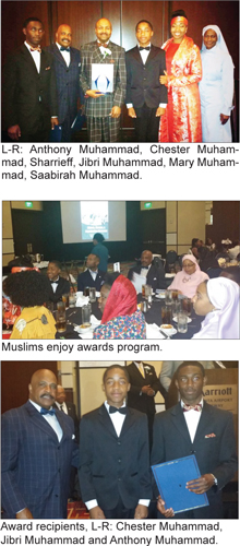 Abdul Sharrieff Muhammad receives the Religion Award
